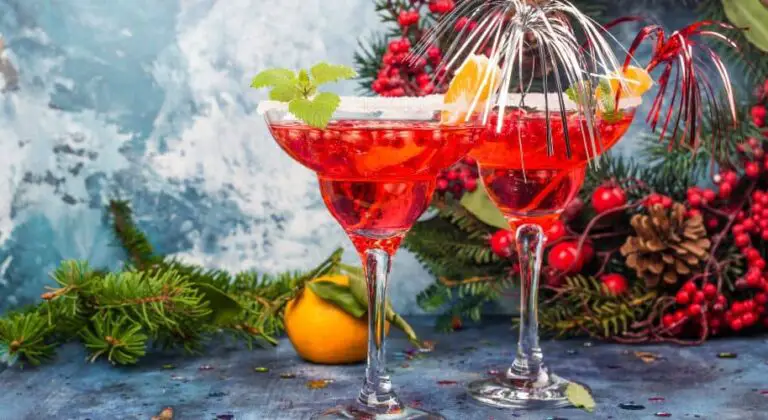 Maggiano’s Pomegranate Martini Recipe - Hungarian Chef